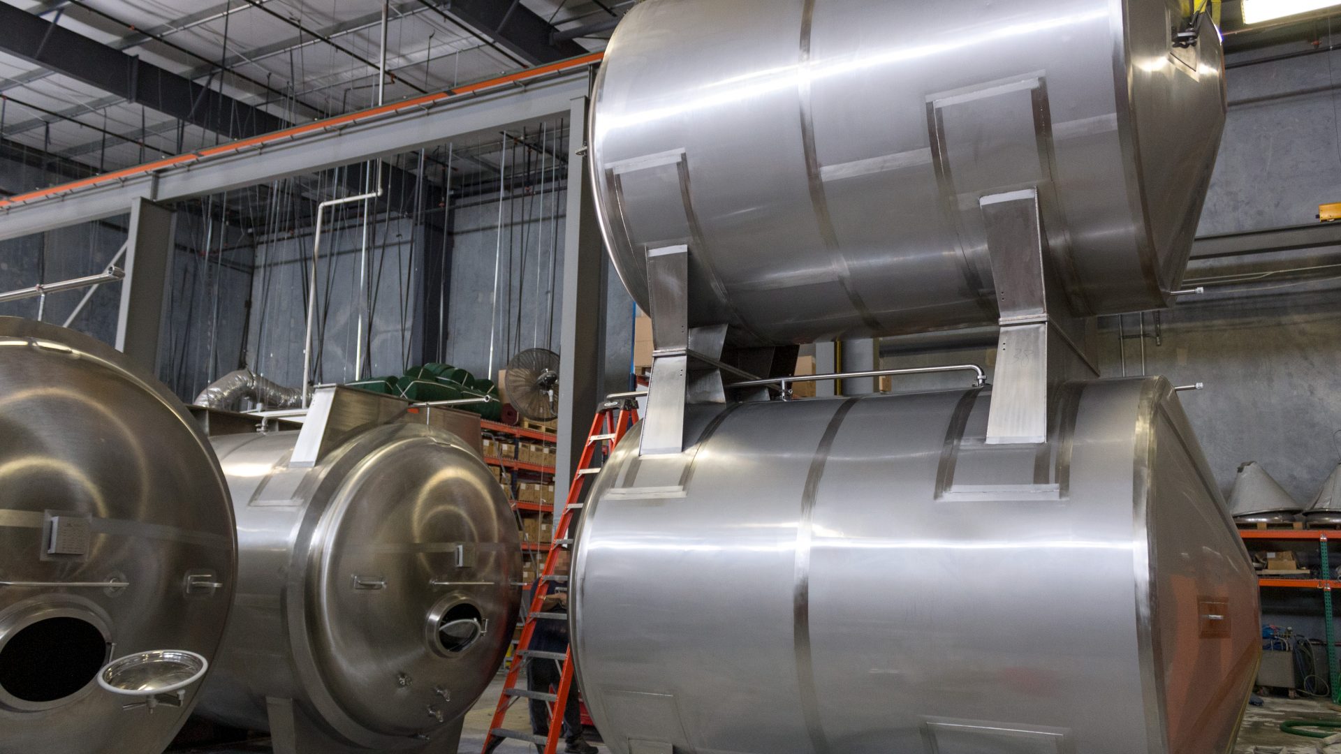 Industrial Mixing & Storage Tanks | Pasteurizer & CIP Systems